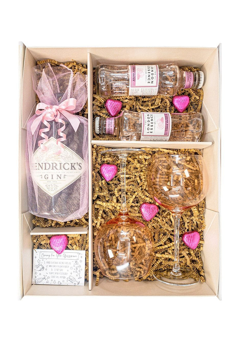 Hendrick's Gin Gift Set with Gin Glasses, Tonics & Chocolates | KeiCo ...