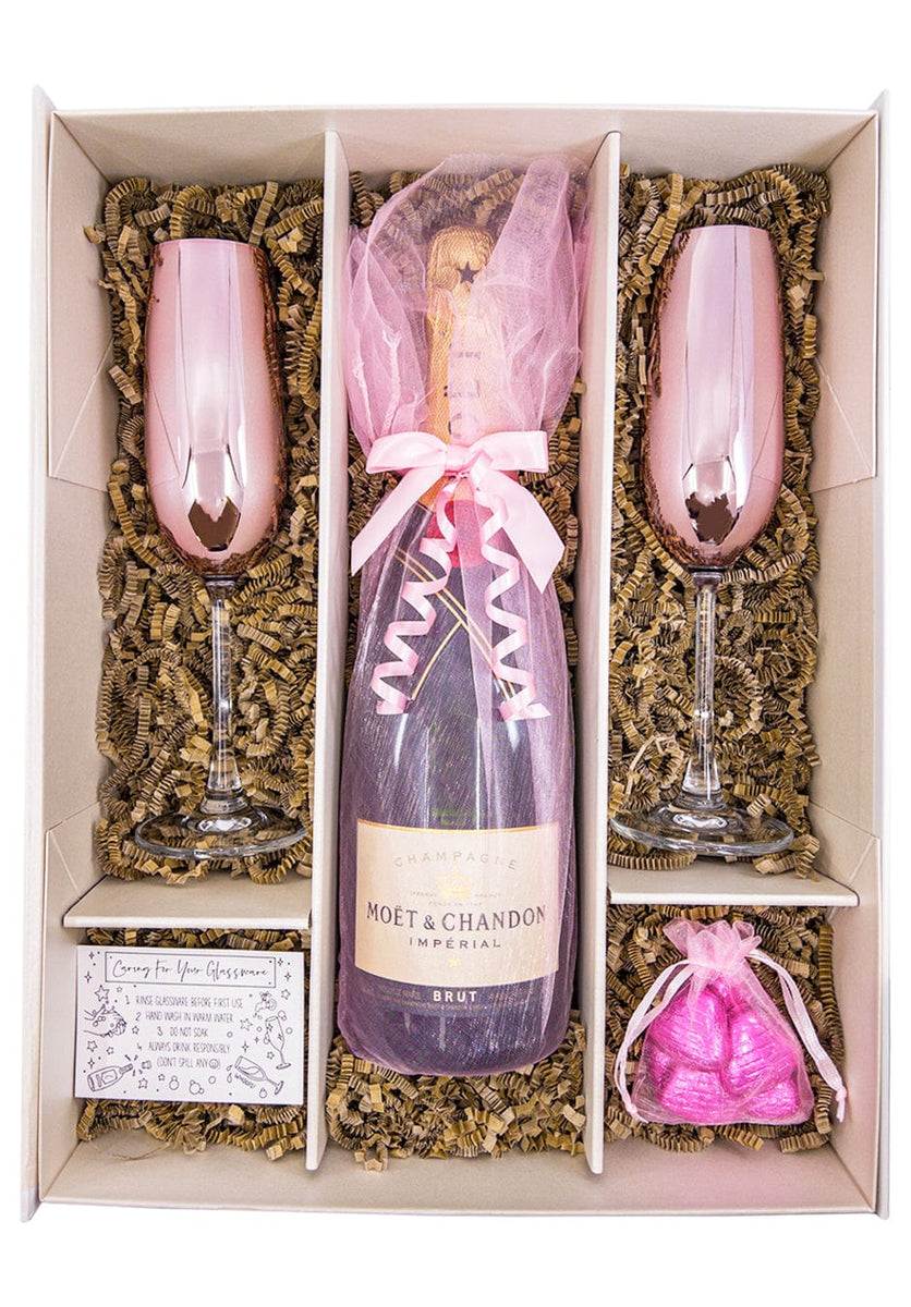 Pink Moet & Chandon Champagne 75cl Gift Set | A Symphony of ...